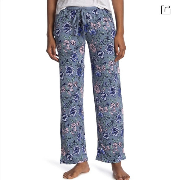 Vince Camuto | Intimates & Sleepwear | Vince Camuto Womens Cameron ...